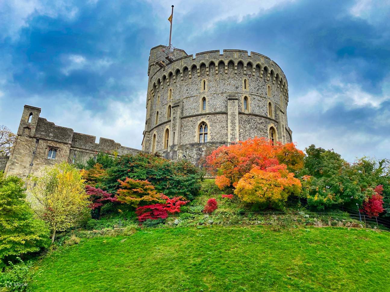 [Value-added Chinese/English] Windsor Castle, Oxford, and Stonehenge ...